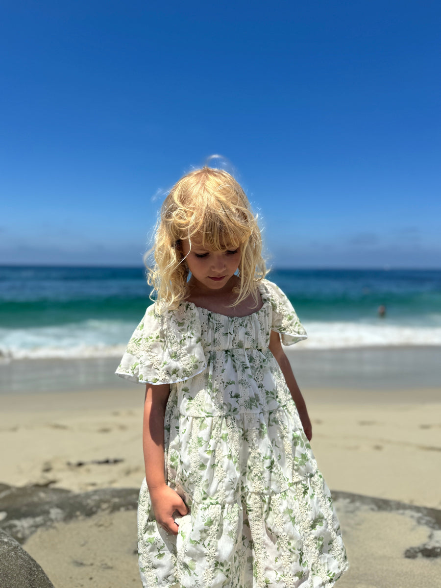 green – vignette